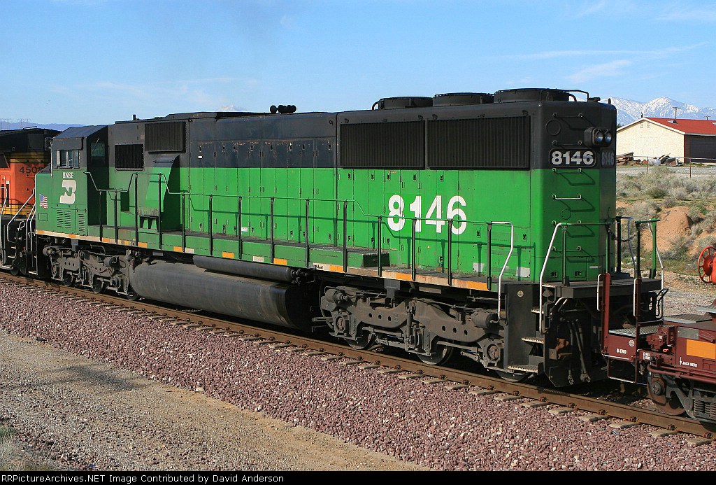 BNSF 8146